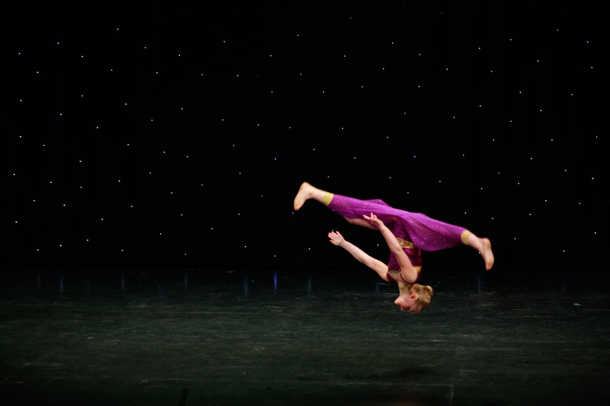 Fun Gymnastic Dance acro world acrobatics acroarts acrobaticsarts ...